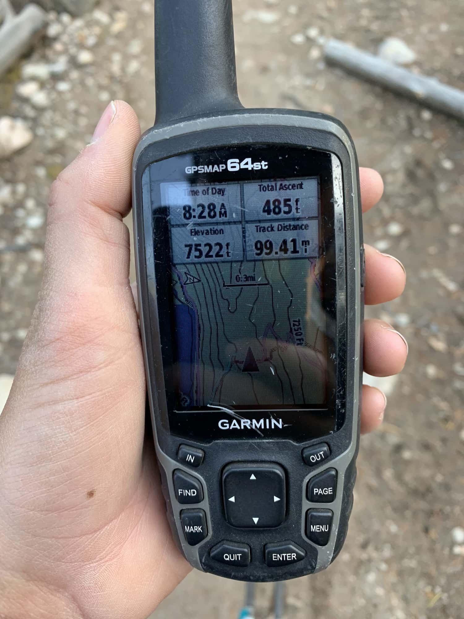 The Ultimate Guide to Choosing the Best Hiking GPS Device for Safe ...
